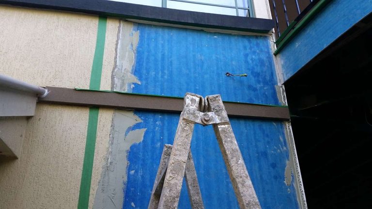 2mm Granosite Strike Rendering in Bardon – Charlie And Sons Rendering